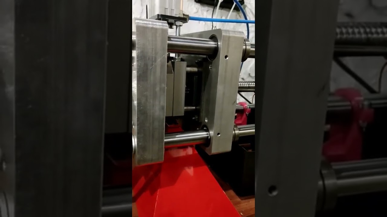 "Revolutionary Miniature Molding Device Transforms Plastic ...